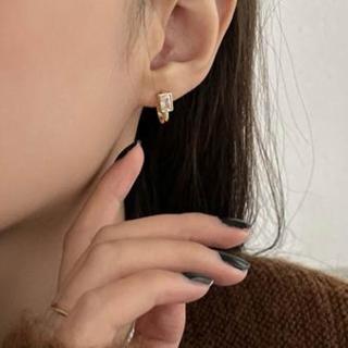 【KEDDY】925-純銀耳環-耳飾-皓石耳環-簡約耳環-ins風-耳環-耳扣-耳環女-個性耳環-正韓耳環-金色耳環-純銀飾品-