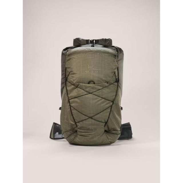 【Arcteryx 始祖鳥】Aerios 35L 輕量登山背包 後背包 一日包 日用包 X000009588 綠野山房